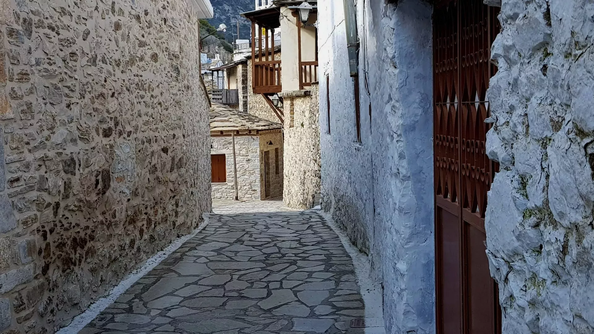 Καστάνιτσα: Ένα ιστορικό χωριό με ιδιαίτερη αρχιτεκτονική στην Αρκαδία