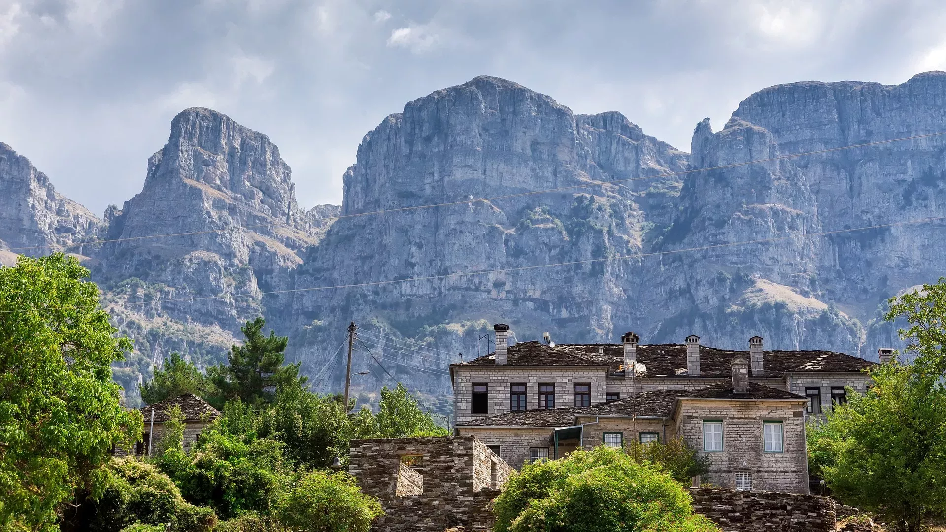 Πάπιγκο: Στολίδια από πέτρα