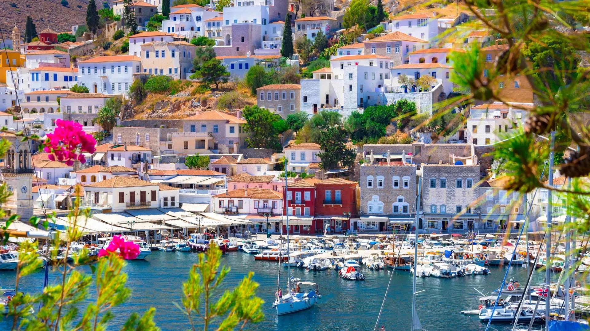 8 νησιά για διακοπές χωρίς αυτοκίνητο