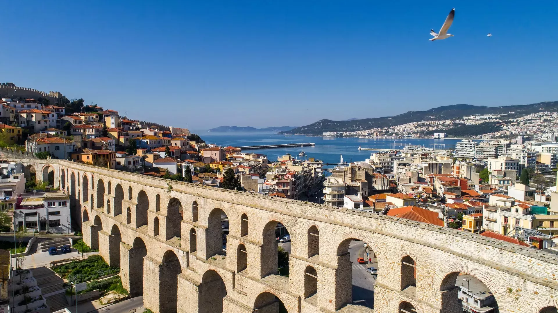 Καβάλα: Η υπέροχη Παλιά Πόλη και τα αξιοθέατά της