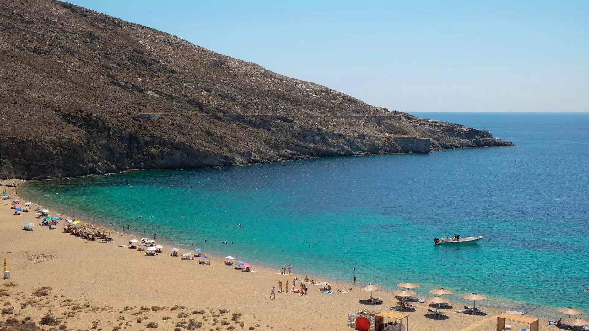 Σέριφος: Οι ωραιότερες παραλίες για ατελείωτες βουτιές