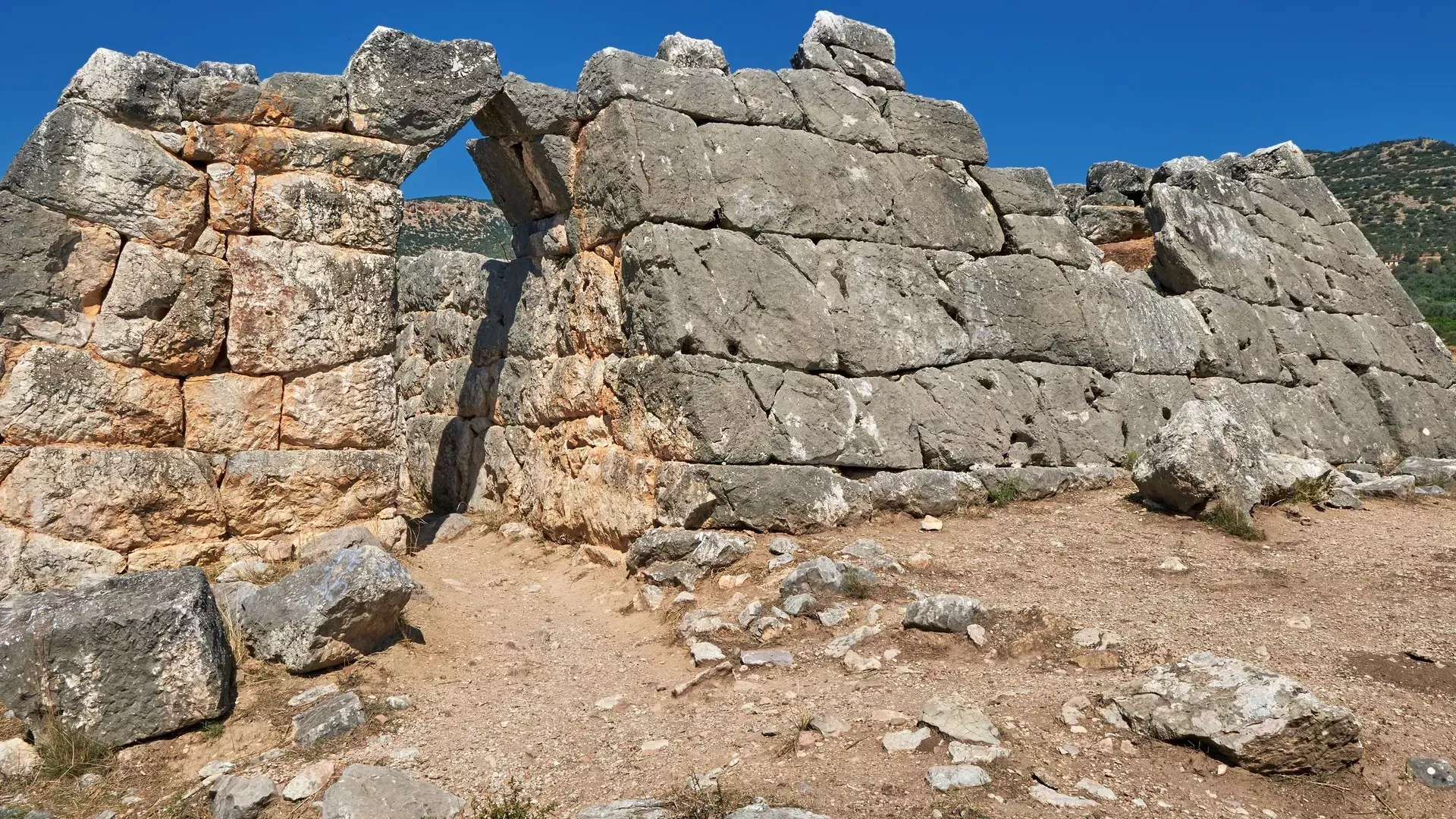 Η μυστηριώδης Πυραμίδα του Ελληνικού στο Άργος