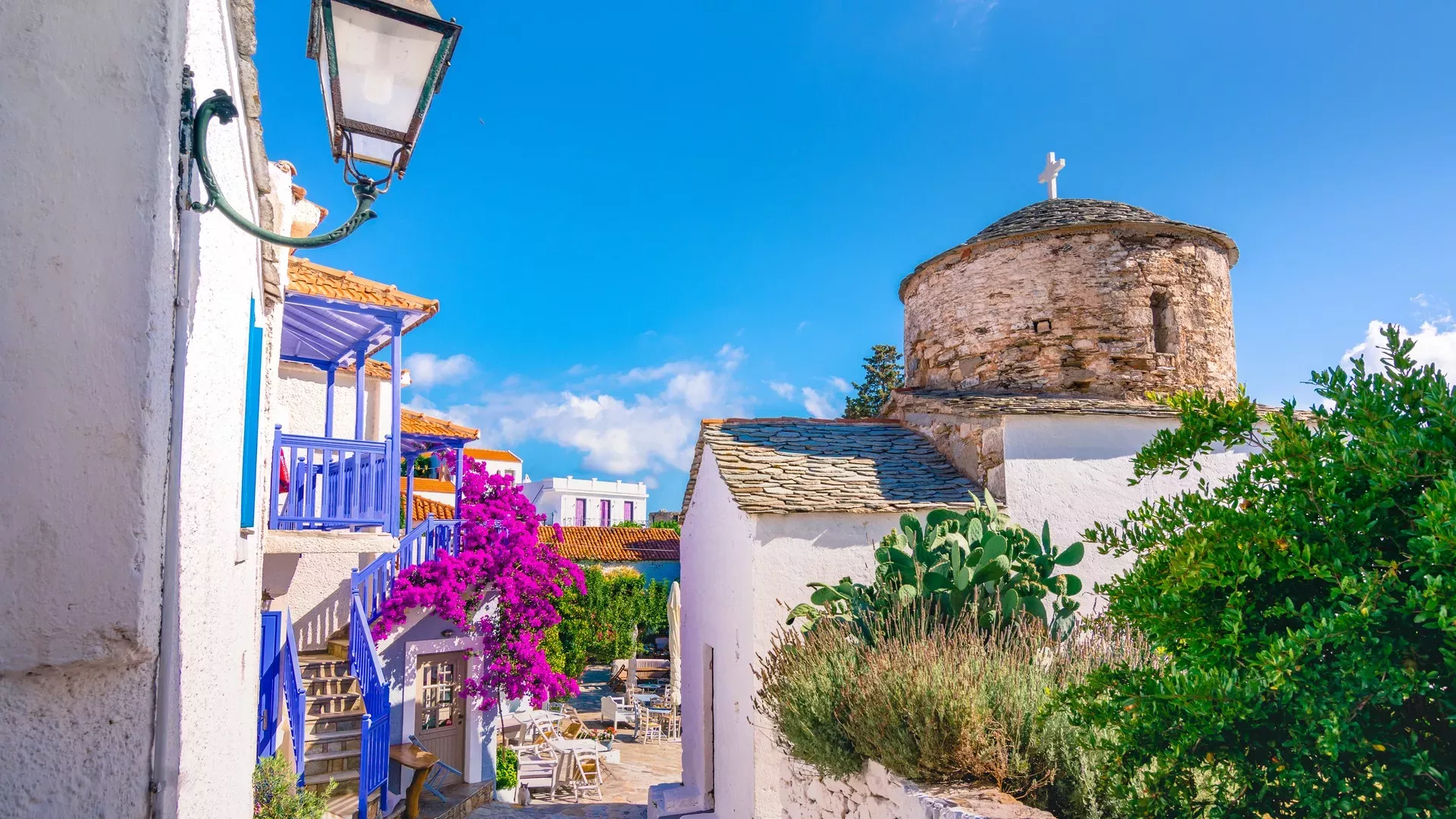 7 λόγοι για να λατρέψετε την Αλόννησο