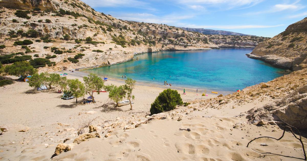 Βαθύ: Μια μαγευτική, καλά κρυμμένη παραλία στη νότια Κρήτη