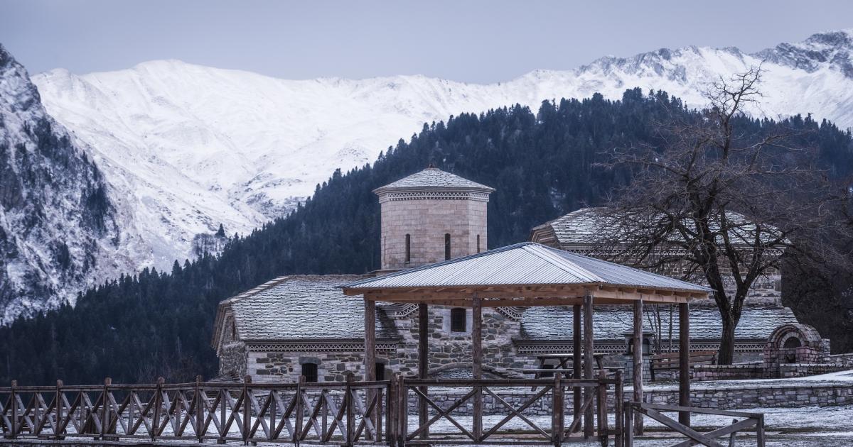 Νεραϊδοχώρι: Το χωριό των Τρικάλων που θα σας μαγέψει