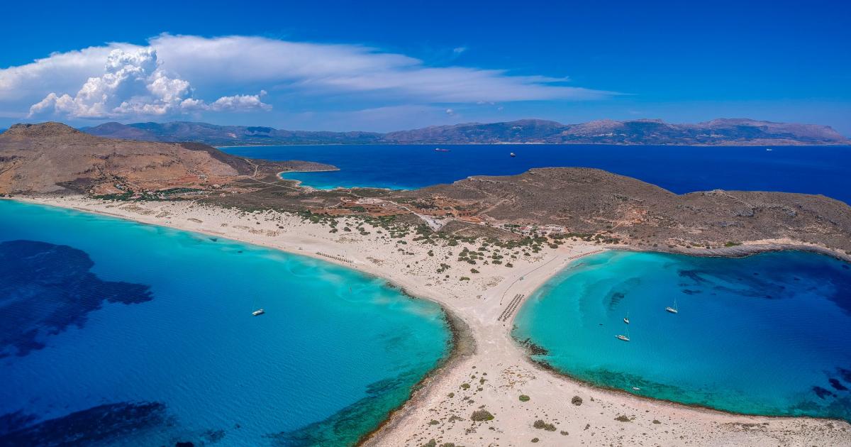 Αυτές είναι οι πιο εντυπωσιακές «δίδυμες» παραλίες της Ελλάδας