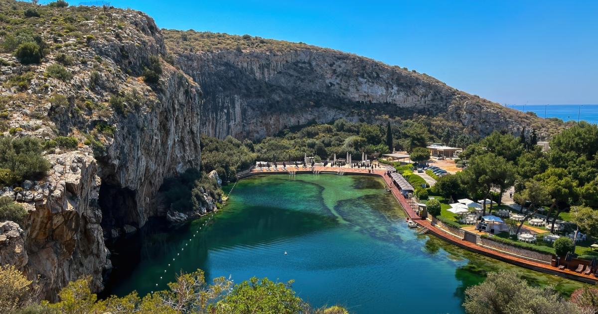 Λίμνη Βουλιαγμένης: Ο απόλυτος προορισμός για τον Αύγουστο στην ...