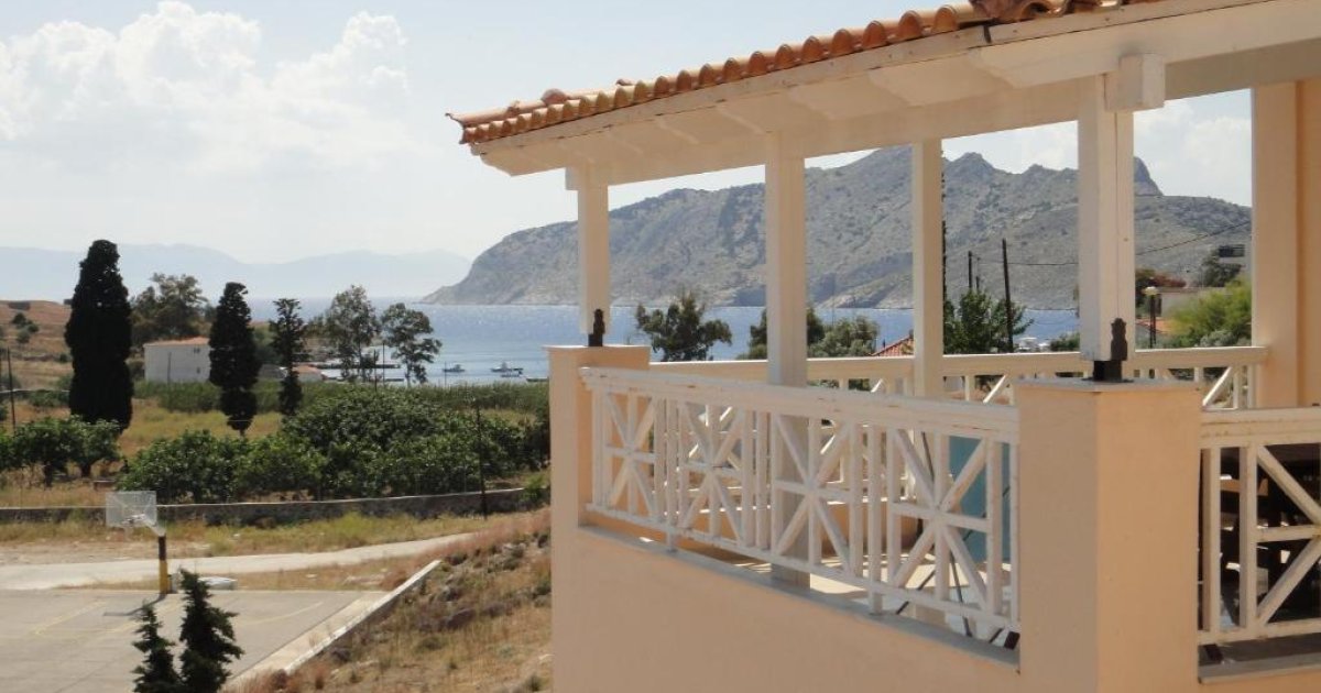Perdika Suites