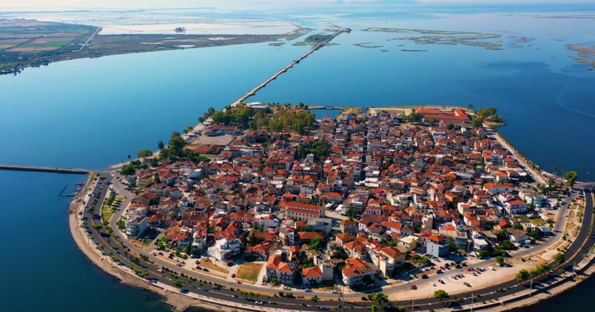 Ταξίδι στη «Μικρή Βενετία» της Ελλάδας