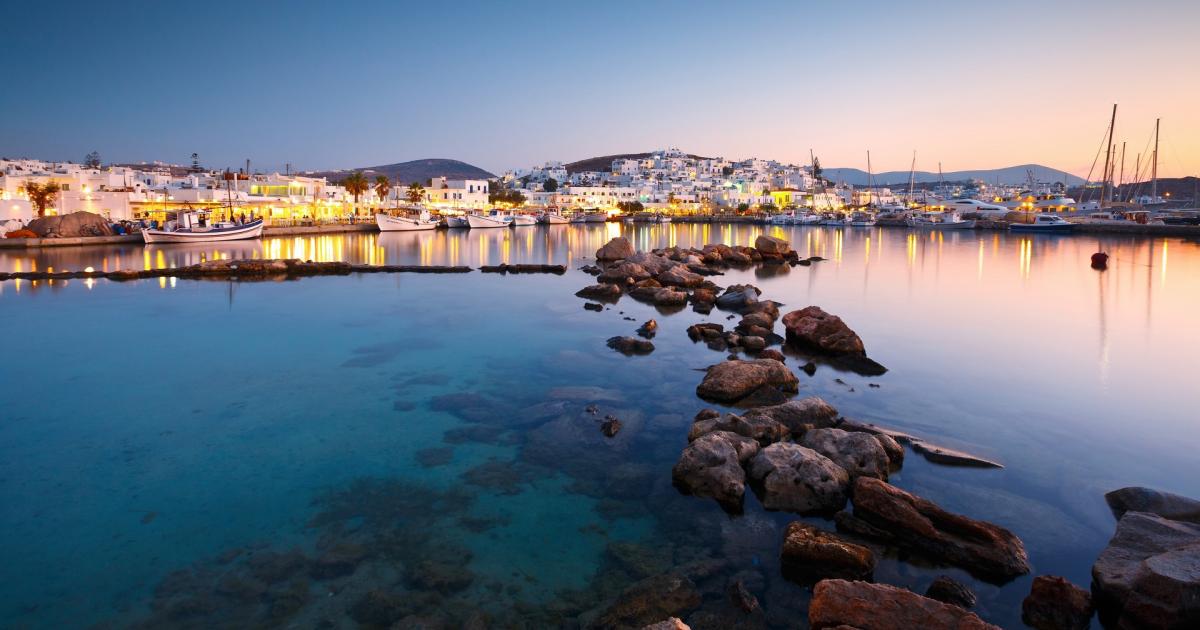 Πάρος: Όλη η μαγεία των Κυκλάδων σε ένα νησί
